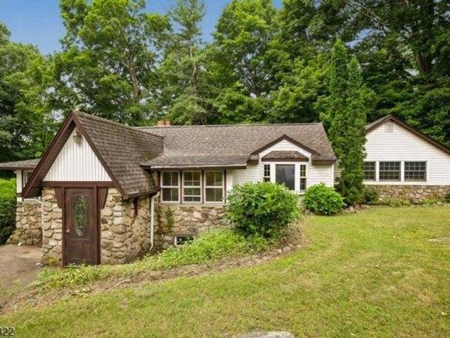 house with 2 bedroom, Vernon NJ ES105173677