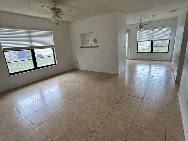 house with 2 bedroom, Vero Beach FL DS100973108