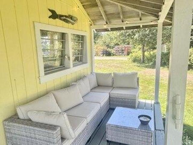 house with 2 bedroom, Vinalhaven ME DLS102799598