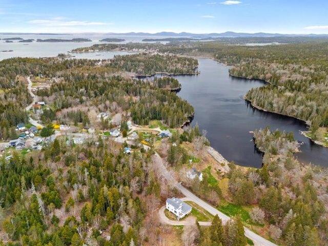 house with 2 bedroom, Vinalhaven ME DS103848220