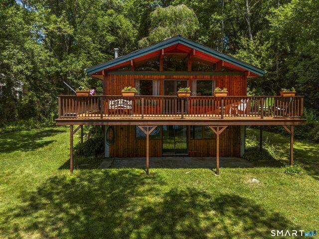 house with 2 bedroom, Voluntown CT ES104077572
