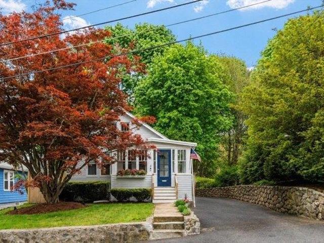 house with 2 bedroom, Wakefield MA DLS102724252
