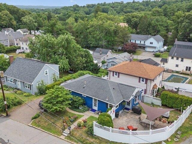 house with 2 bedroom, Waltham MA ES105203088