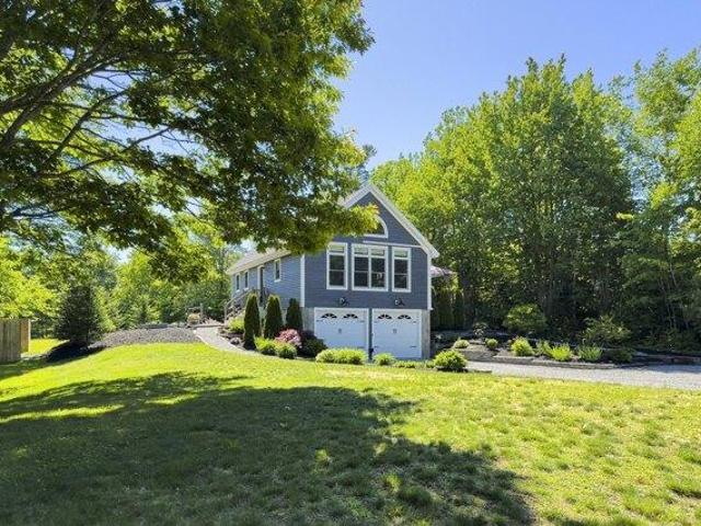 house with 2 bedroom, Waldoboro ME ES105172897