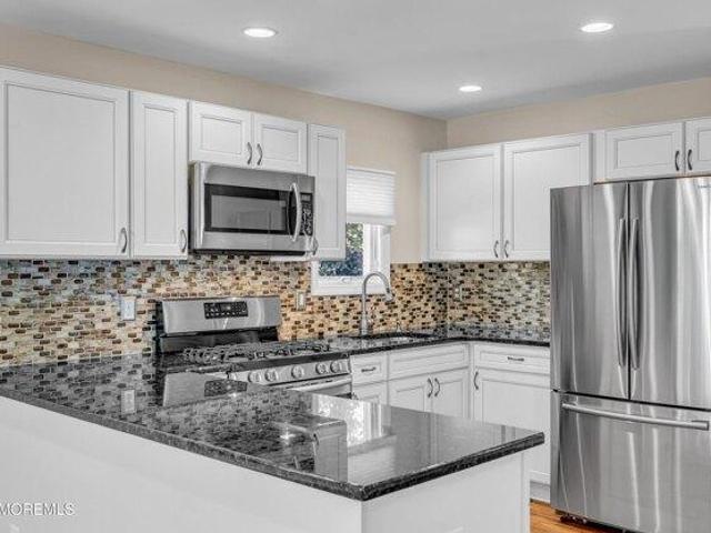 house with 2 bedroom, Wall NJ DLS101799329