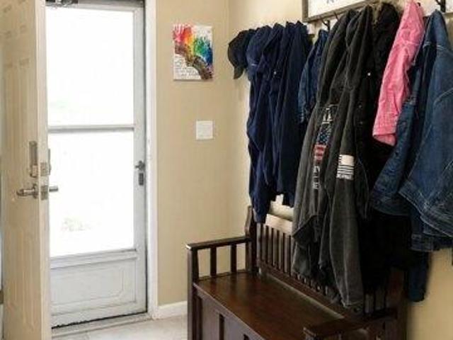 house with 2 bedroom, Wallingford CT DS103125565