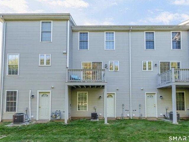 house with 2 bedroom, Wallingford CT ES104150195