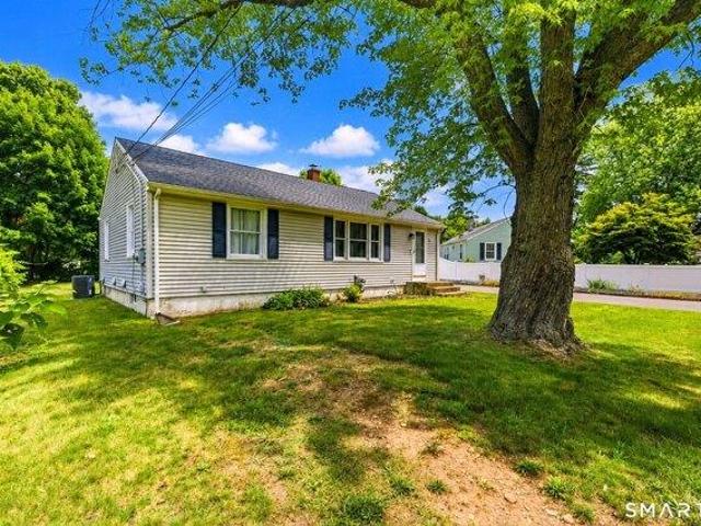 house with 2 bedroom, Wallingford CT ES104904376