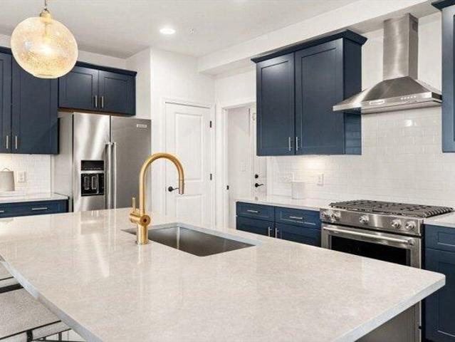 house with 2 bedroom, Walpole MA ES104810400