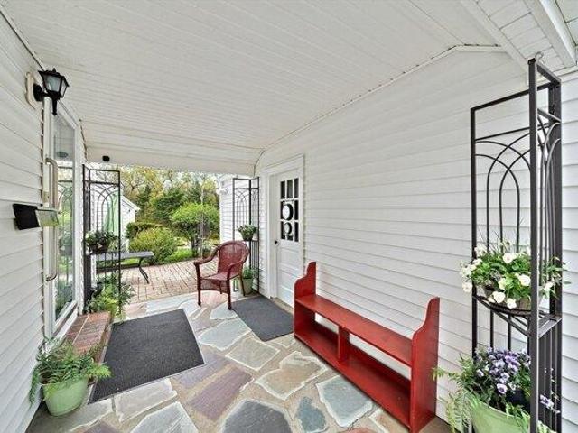 house with 2 bedroom, Walpole MA ES103885245