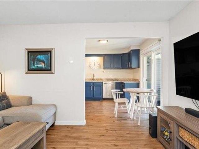 house with 2 bedroom, Warwick RI DLS101705479