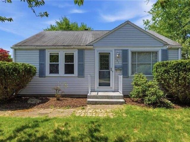 house with 2 bedroom, Warwick RI DLS102825226