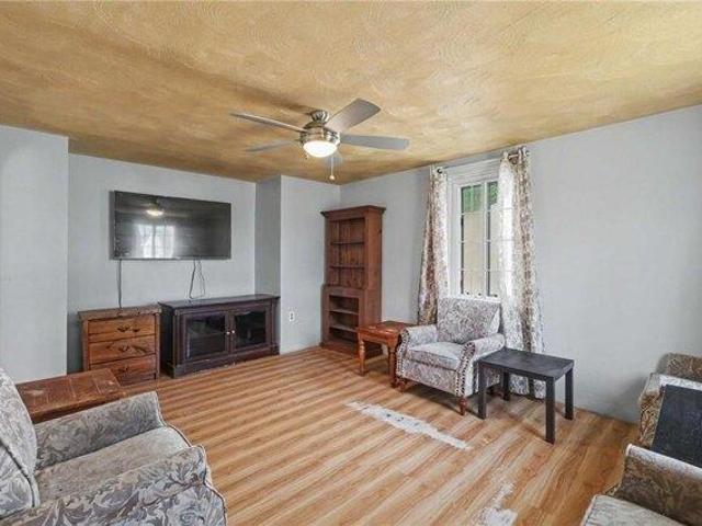 house with 2 bedroom, Warwick RI DS104045460
