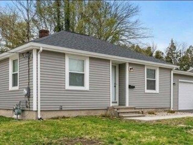 house with 2 bedroom, Warwick RI DS102119170