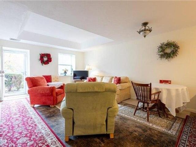 house with 2 bedroom, Warwick RI DS102216919