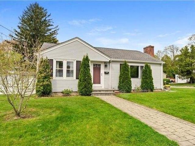 house with 2 bedroom, Warwick RI DS102860976