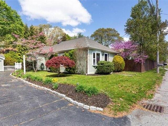 house with 2 bedroom, Warwick RI DS103016410