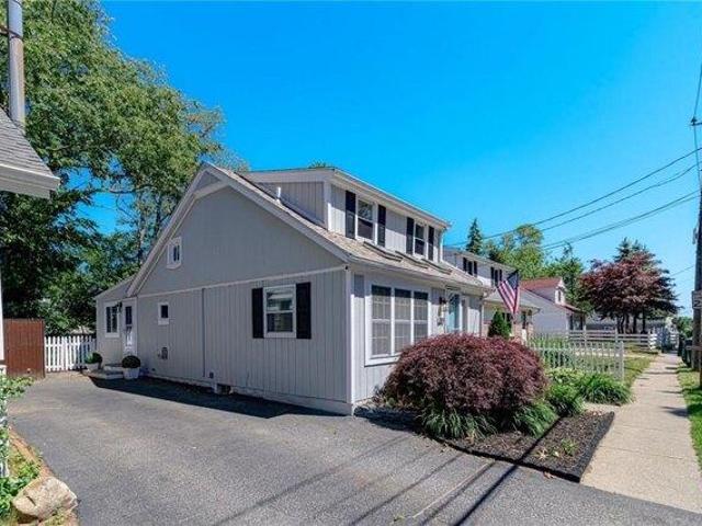 house with 2 bedroom, Warwick RI DS103099495