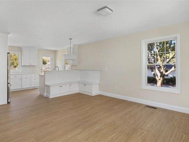 house with 2 bedroom, Warwick RI DS103498195