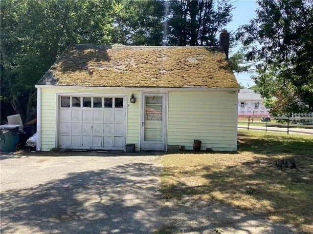 house with 2 bedroom, Warwick RI DS103888179