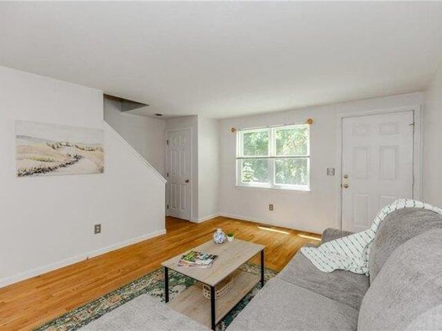house with 2 bedroom, Warwick RI ES104807774