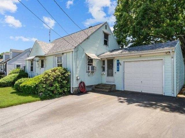 house with 2 bedroom, Warwick RI ES104811670