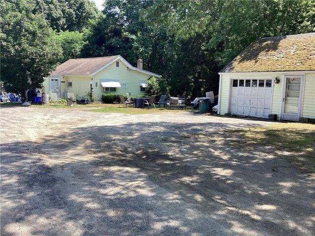 house with 2 bedroom, Warwick RI ES105095801