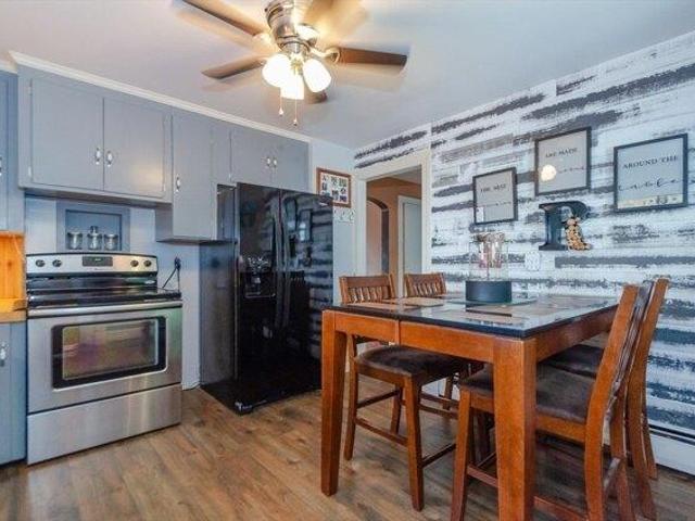 house with 2 bedroom, Warwick RI ES105142782
