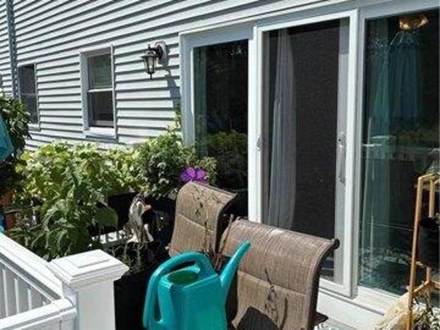 house with 2 bedroom, Warwick RI ES105160419