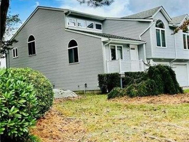 house with 2 bedroom, Warwick RI ES103189506