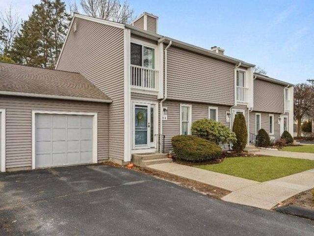house with 2 bedroom, Warwick RI ES103496330