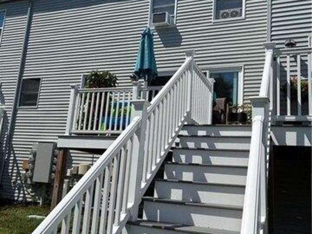 house with 2 bedroom, Warwick RI ES103968358