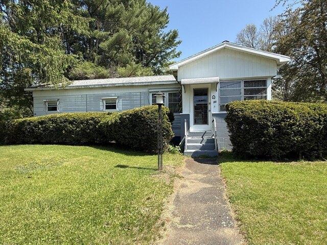 house with 2 bedroom, Ware MA DS104298692