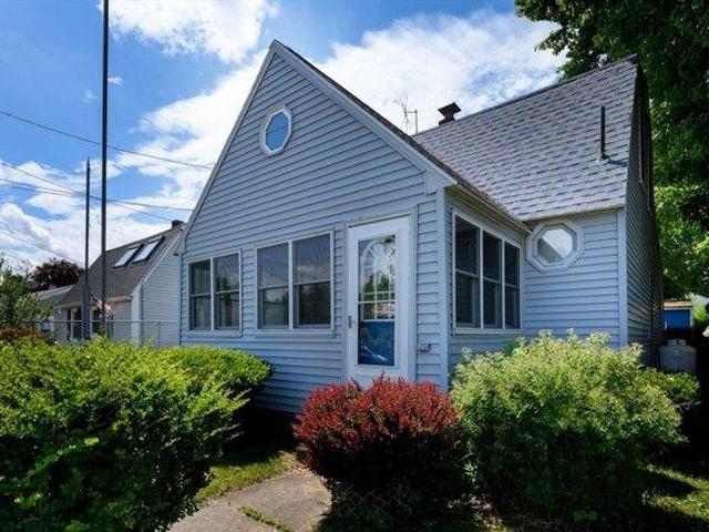 house with 2 bedroom, Ware MA ES103807427