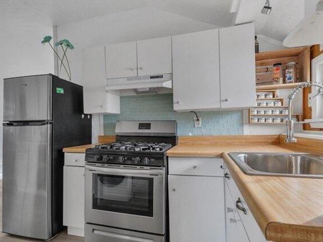 house with 2 bedroom, Wareham MA ES102824074