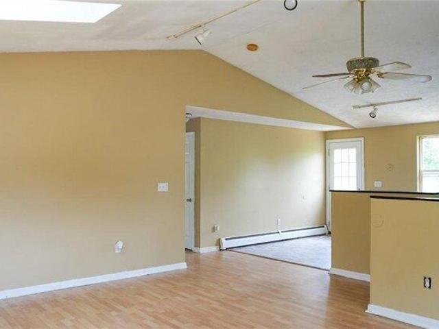 house with 2 bedroom, Warren RI ES104407539