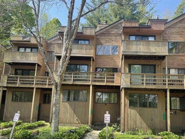 house with 2 bedroom, Warren VT DS102595333
