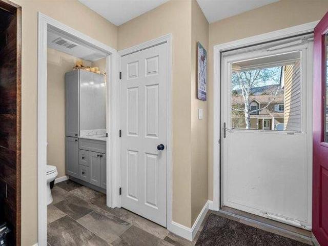 house with 2 bedroom, Warren VT ES103440415