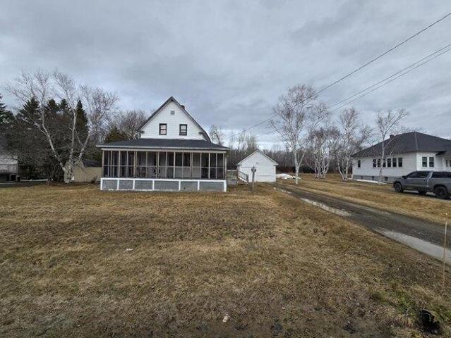 house with 2 bedroom, Washburn ME DS102595658