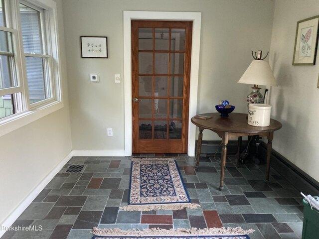 house with 2 bedroom, Washington MA ES103807474