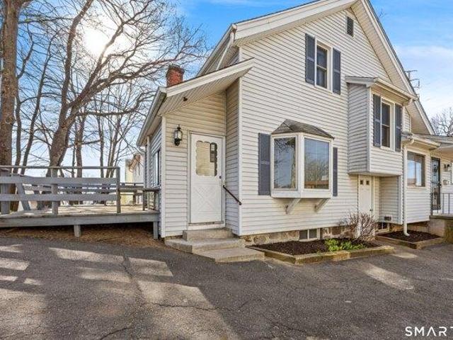 house with 2 bedroom, Waterbury CT DLS103125615