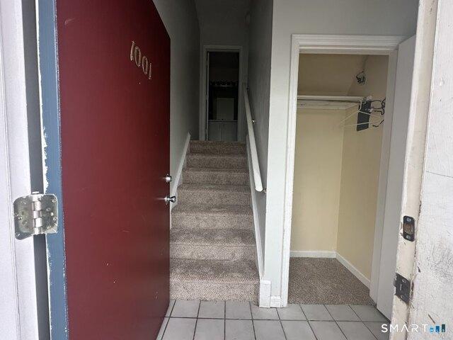 house with 2 bedroom, Waterbury CT DLS103126493