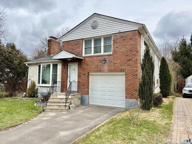 house with 2 bedroom, Waterbury CT DS102215589