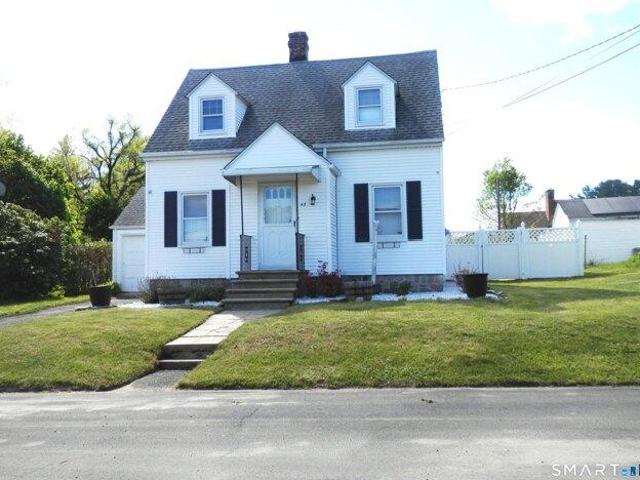 house with 2 bedroom, Waterbury CT DS103159317