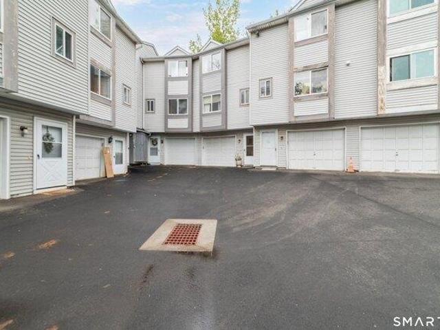 house with 2 bedroom, Waterbury CT DS103186706