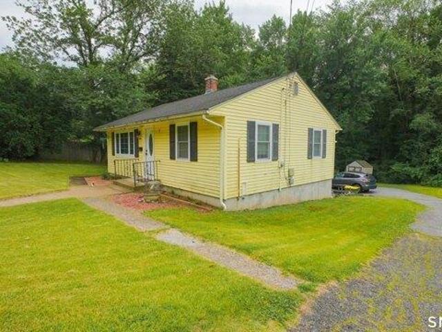 house with 2 bedroom, Waterbury CT DS104075393