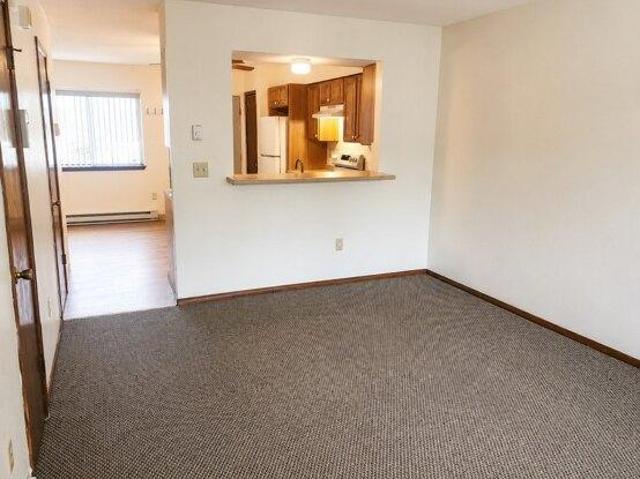 house with 2 bedroom, Waterbury CT DS104234465