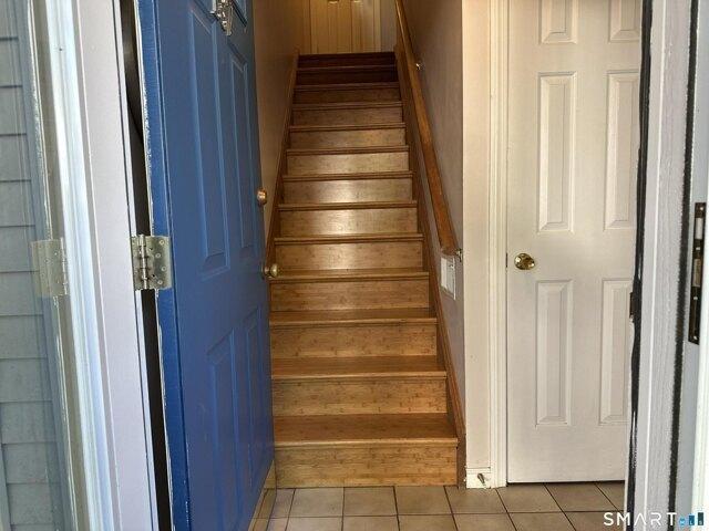 house with 2 bedroom, Waterbury CT DS104238206