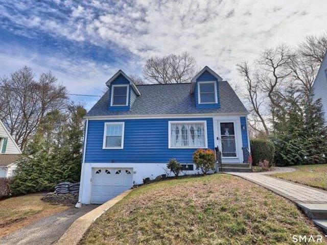 house with 2 bedroom, Waterbury CT ES103161855