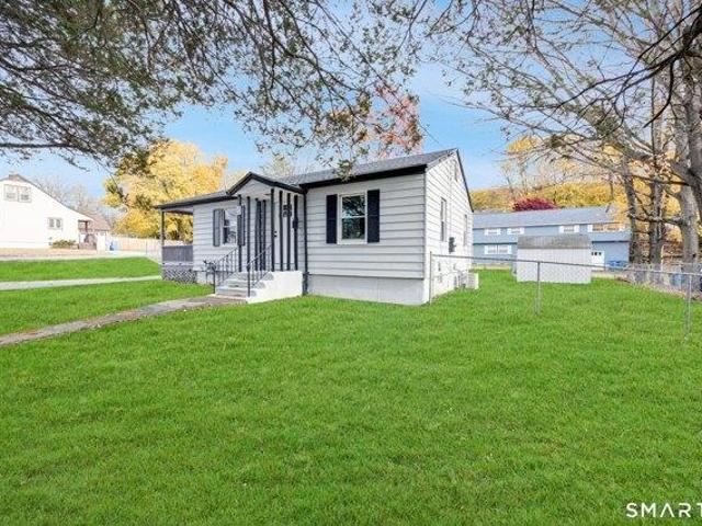 house with 2 bedroom, Waterbury CT ES104808372